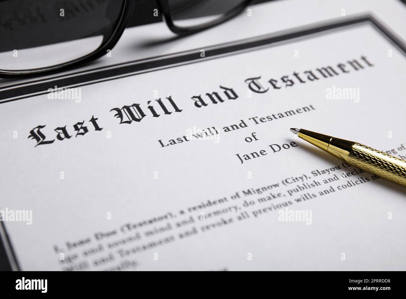 Last will and testament with pen hi-res stock photography and images ...
