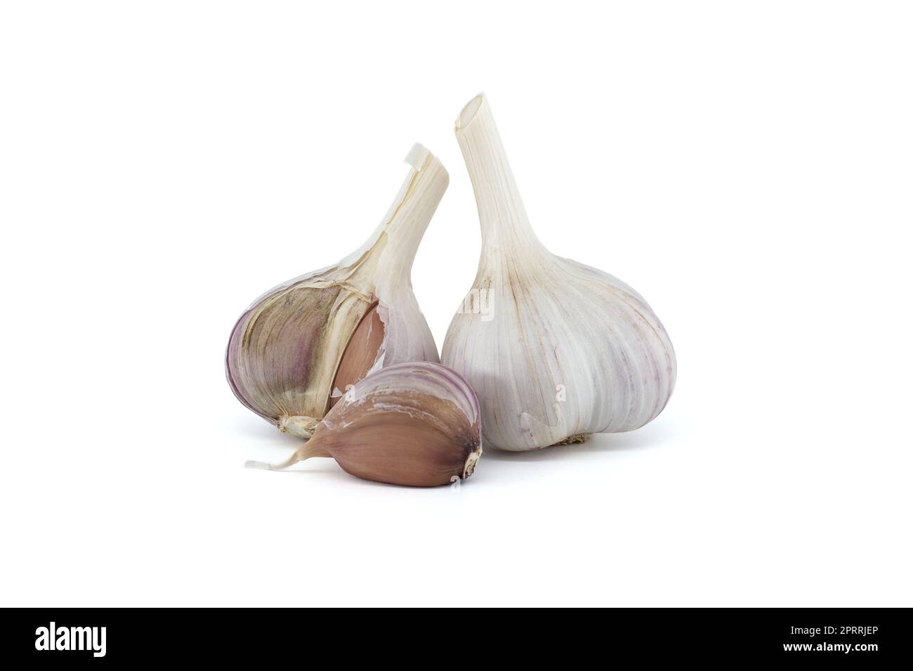 Whole garlic bulbs in Cut Out Stock Images & Pictures - Alamy