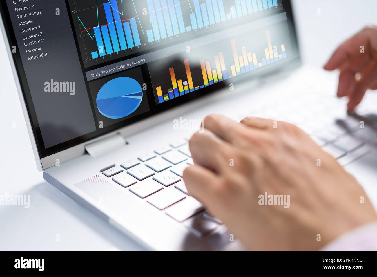 Kpi data business chart hi-res stock photography and images - Alamy