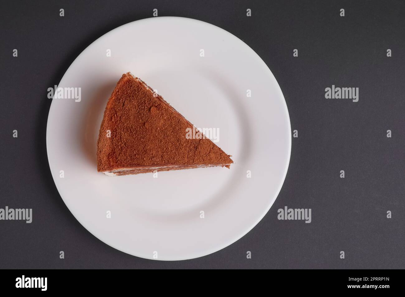 Layer cake slice top view hi-res stock photography and images - Alamy