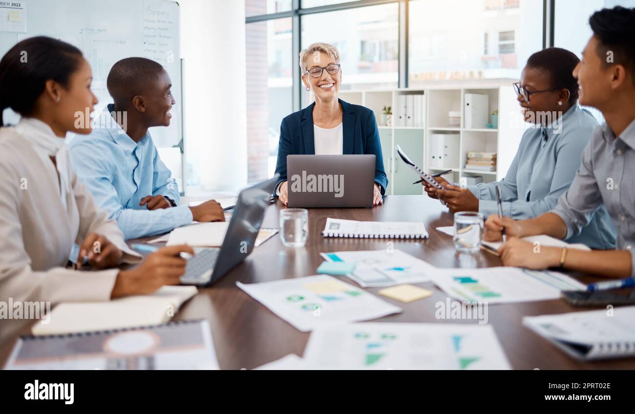 Female ceo boardroom table hi-res stock photography and images - Alamy