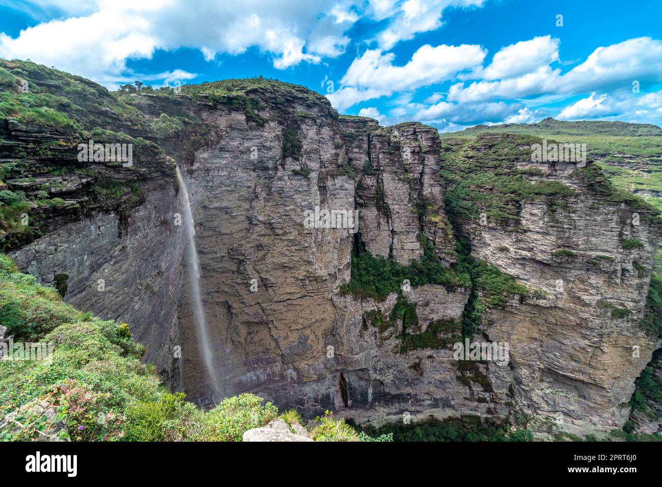 Fumaça waterfall hi-res stock photography and images - Alamy