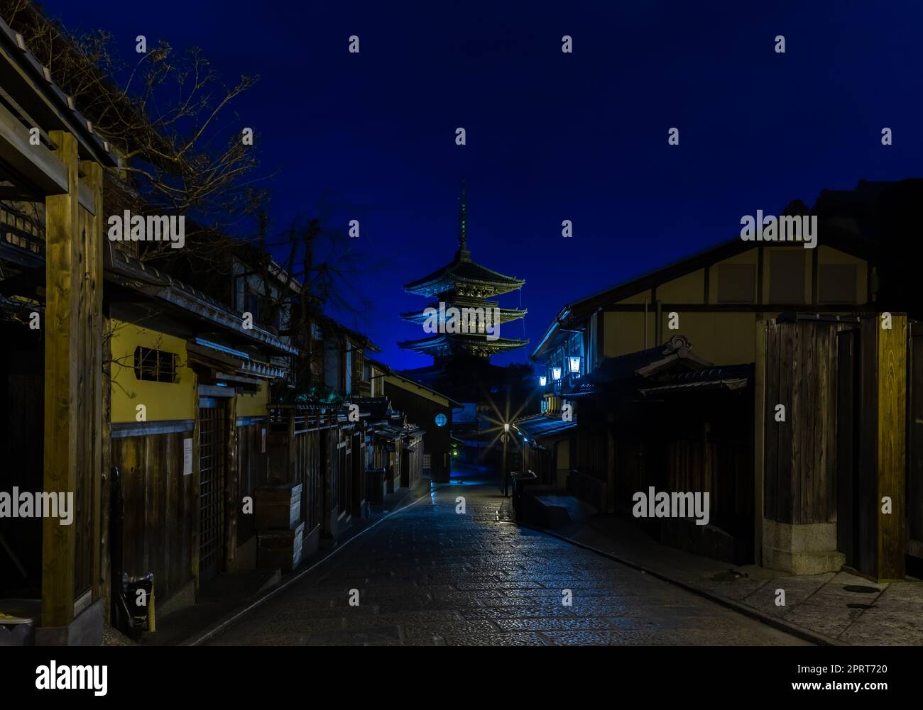 A panorama picture of the Hokan-ji Temple, also known as Yasaka-no-Tou ...