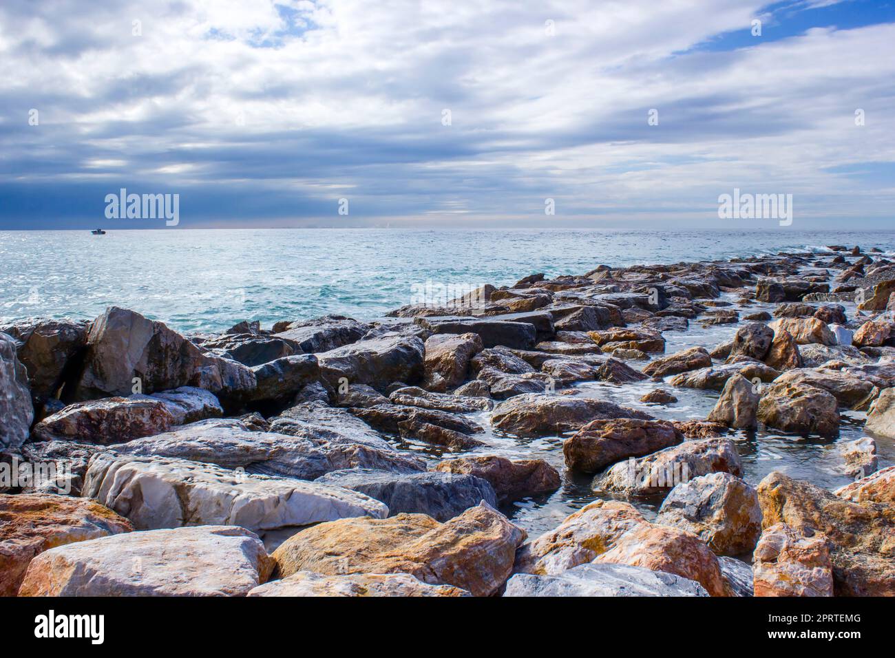 Almunecar playa hi-res stock photography and images - Alamy