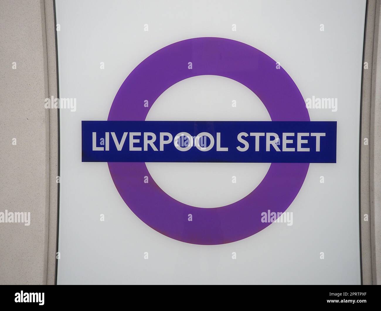 LONDON, UK - CIRCA OCTOBER 2022: Liverpool Street tube station roundel ...