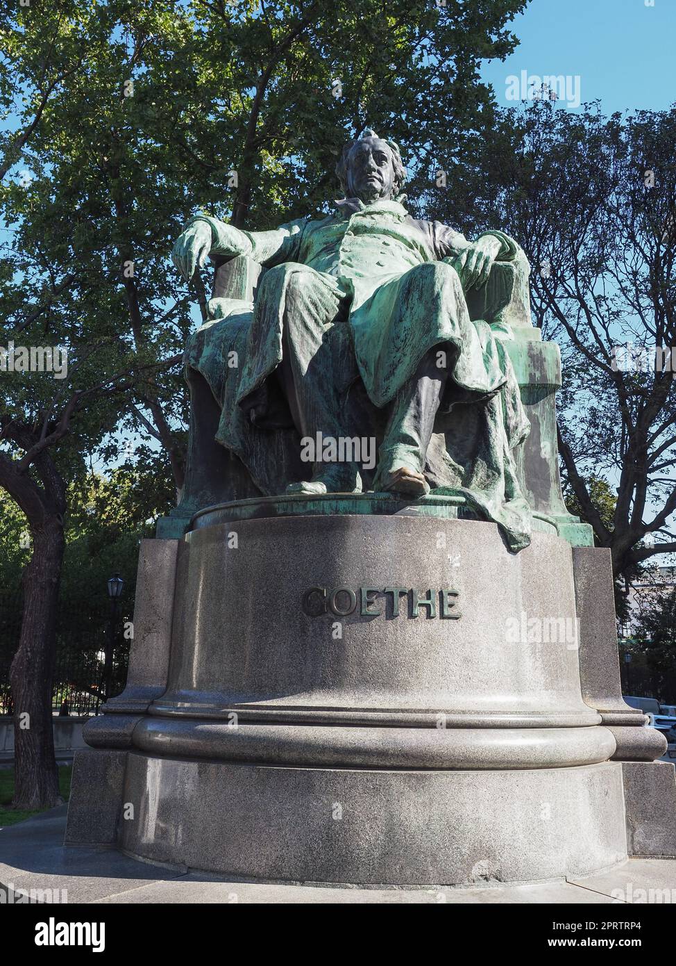 Goethe statue in Vienna Stock Photo - Alamy
