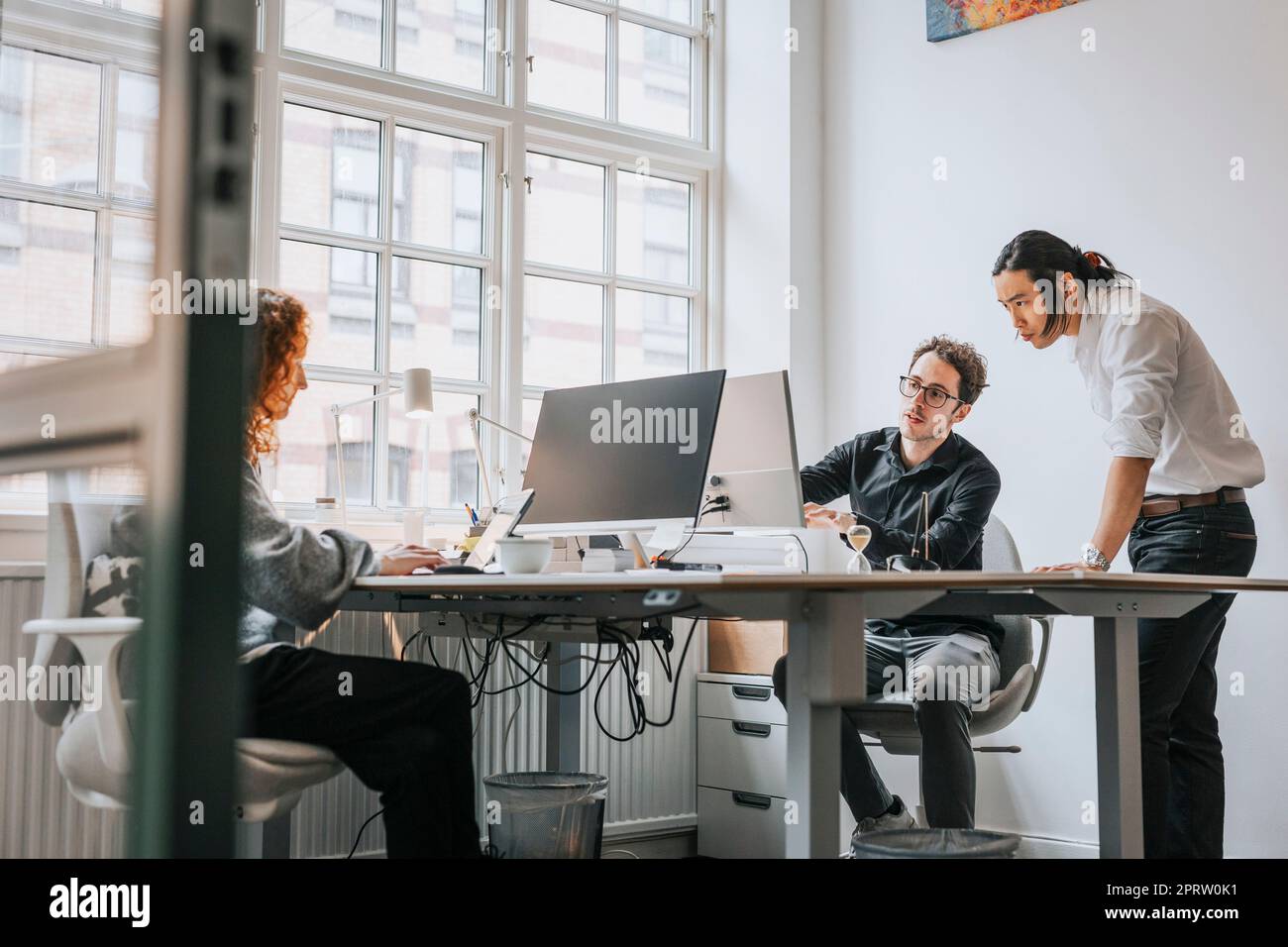 Indian pc office desk hi-res stock photography and images - Alamy