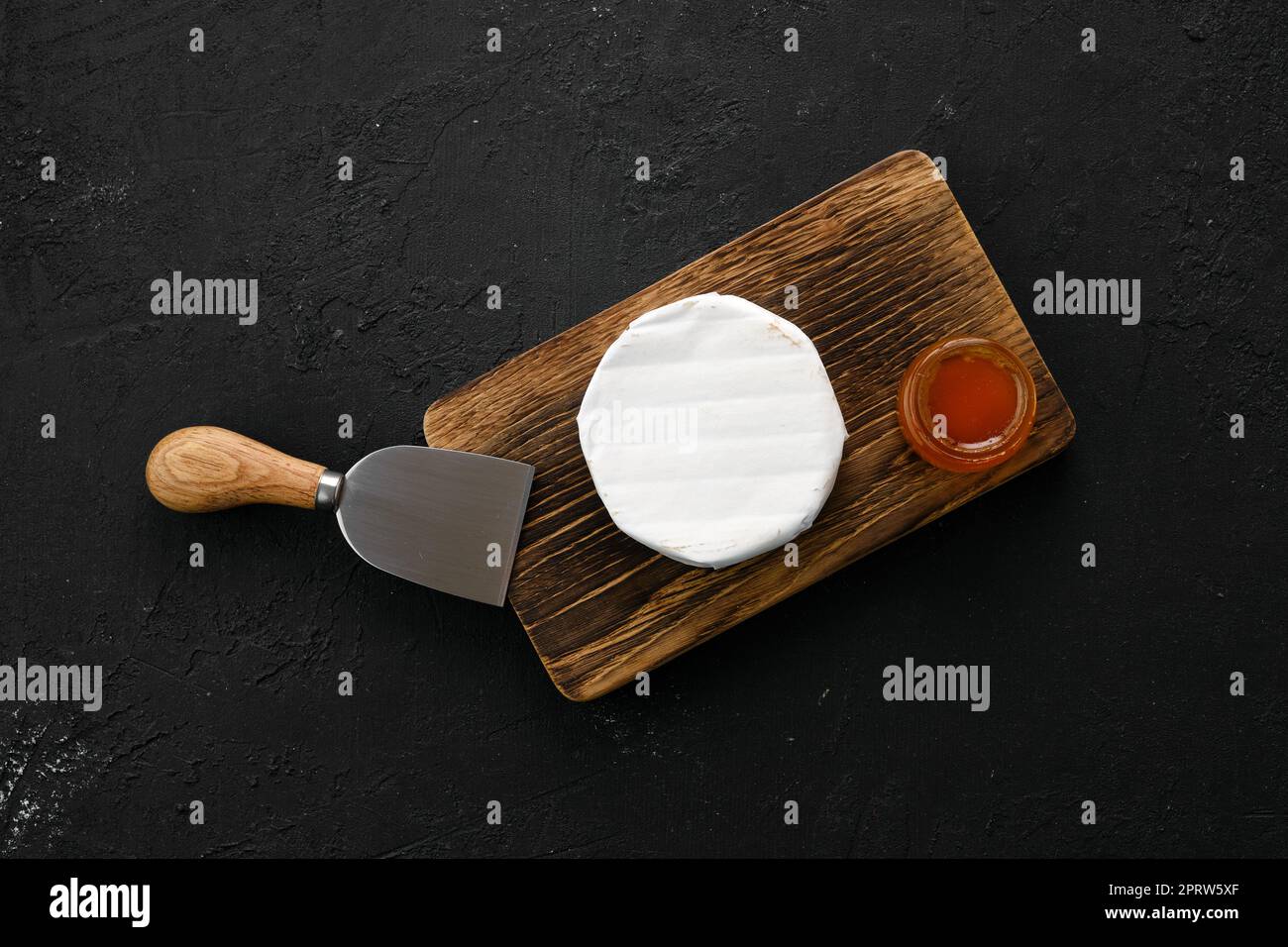 Piece brie cheese mold hi-res stock photography and images - Alamy