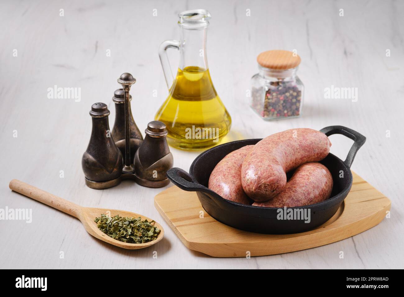 Homemade classic raw beef sausage Stock Photo - Alamy
