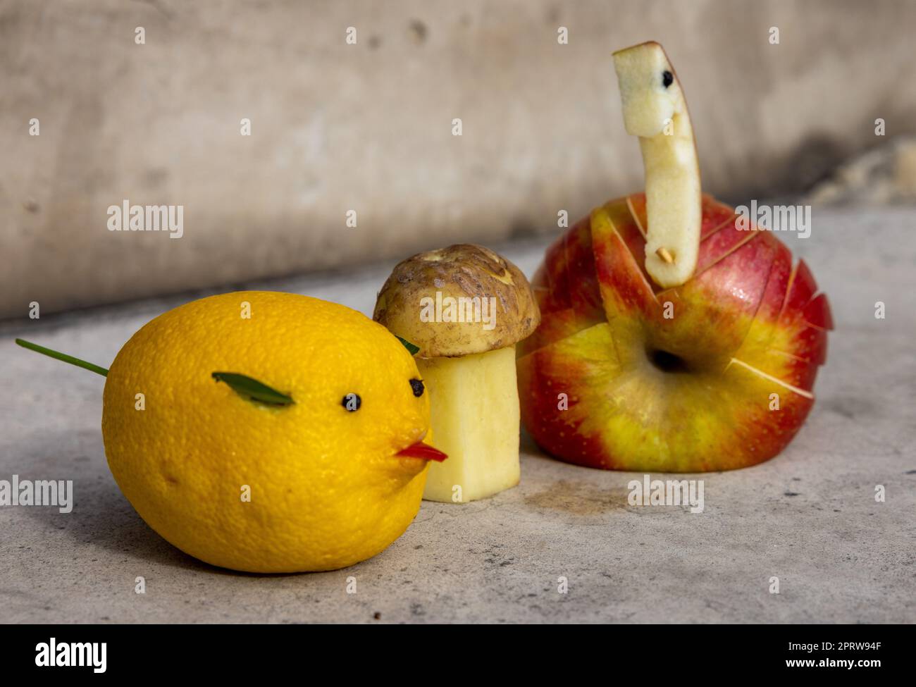 Animal-shaped decorations made of fruits and vegetables Stock Photo - Alamy