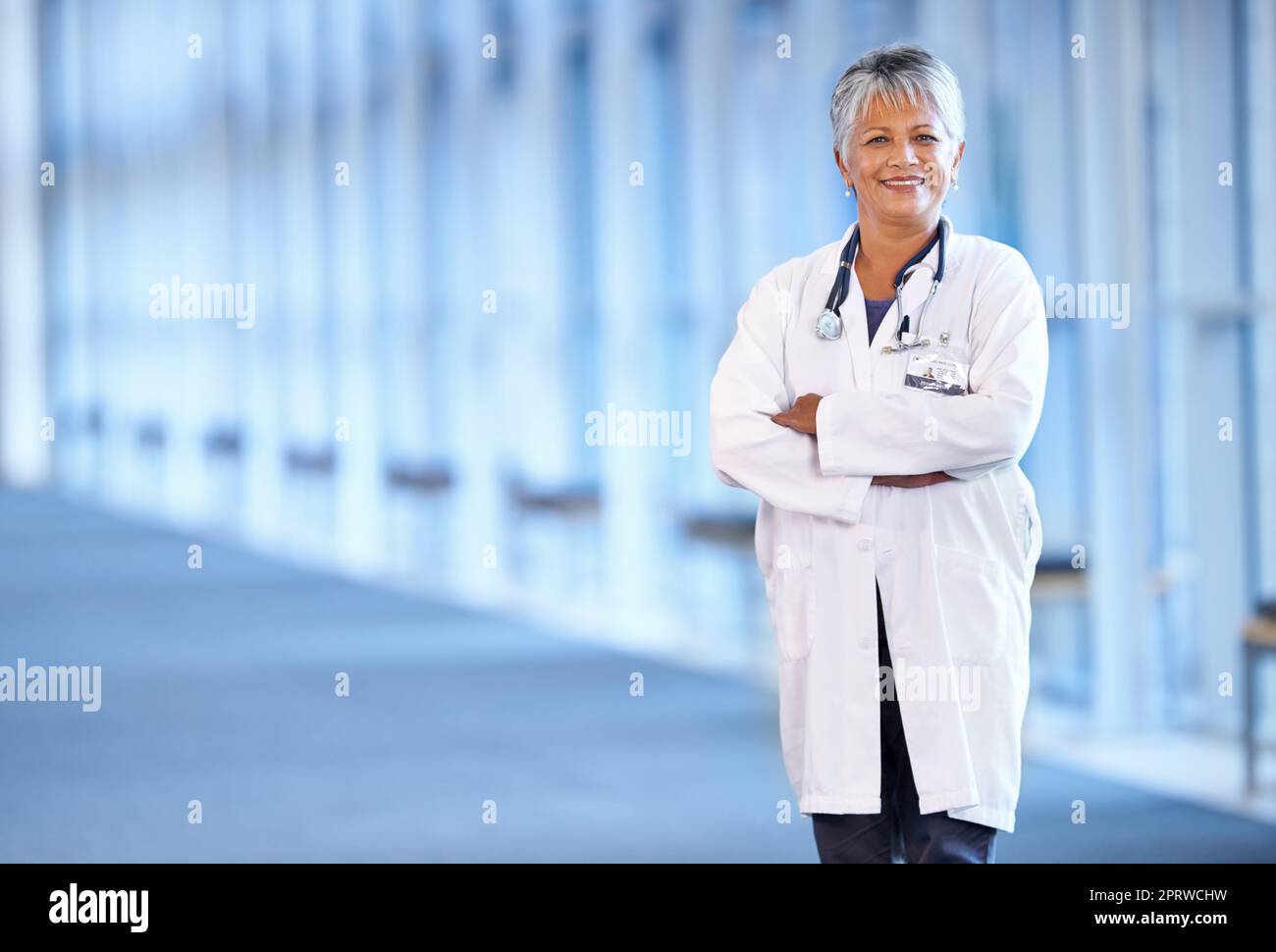 Doctor arms folded portrait hi-res stock photography and images - Alamy