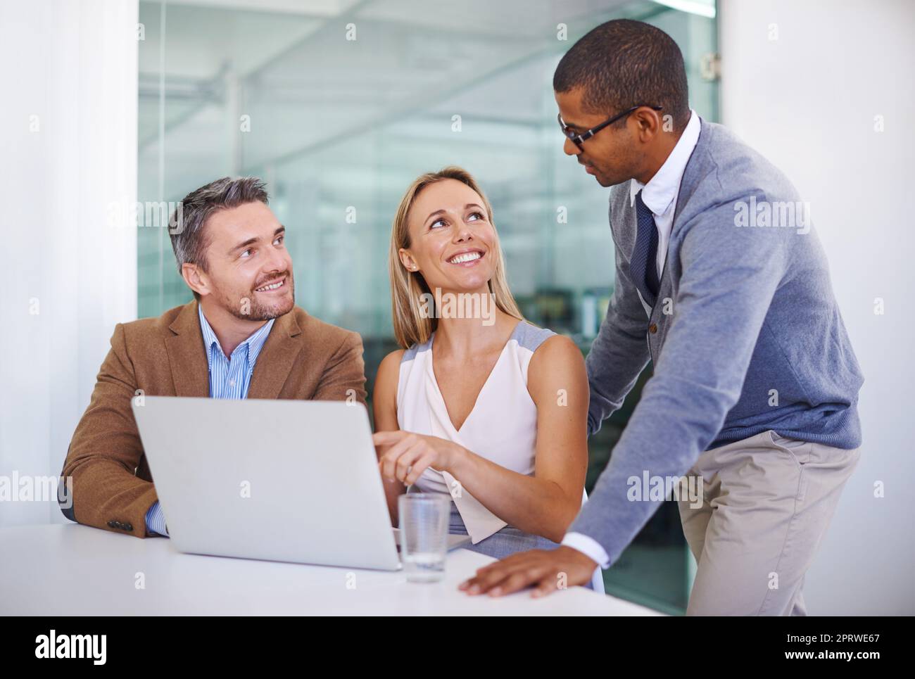 Work well hi-res stock photography and images - Alamy