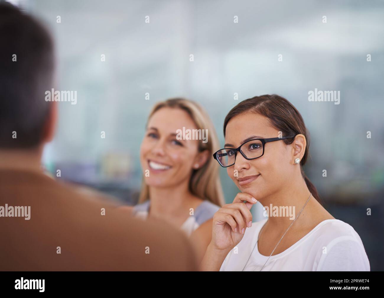 Male employee with female boss hi-res stock photography and images - Alamy
