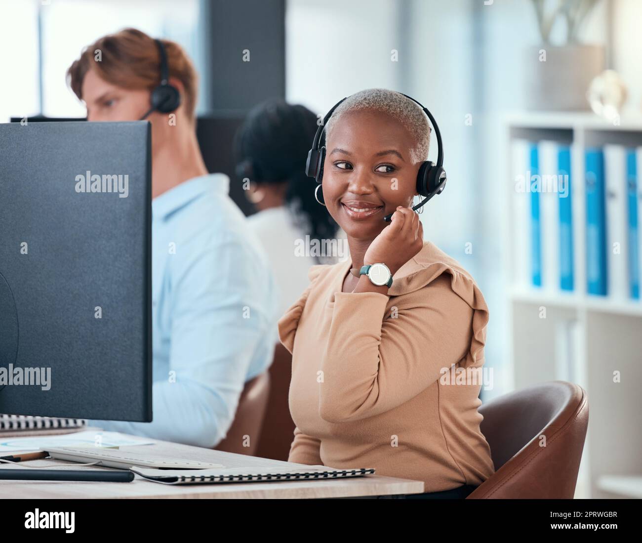 Customer service desk hi-res stock photography and images - Alamy