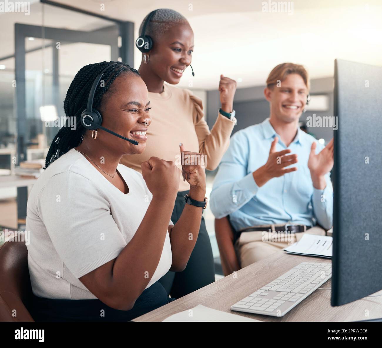 Cheer diversity hi-res stock photography and images - Alamy