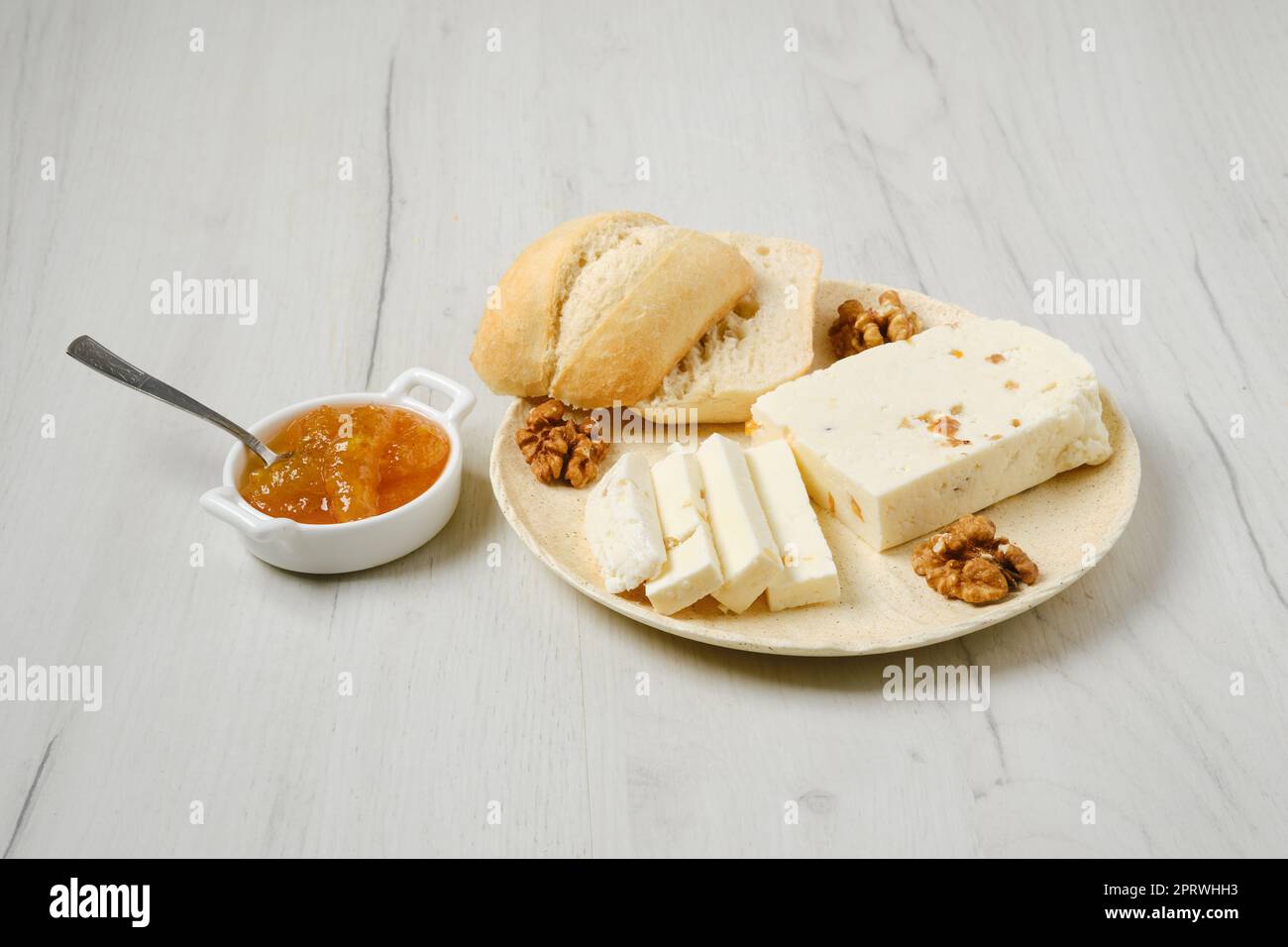 Homemade curd cheese with raisin and walnut Stock Photo - Alamy