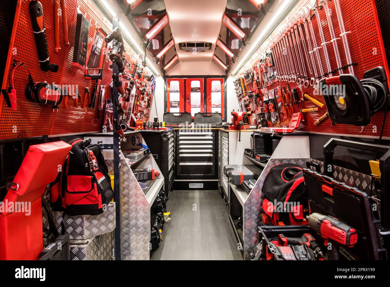 Mobile service trailer mobile service trailer hi-res stock photography ...