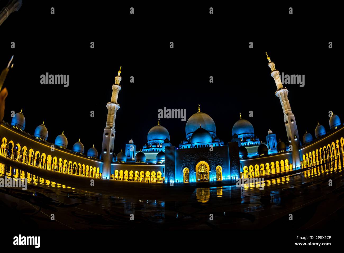 Shakezy Cayd Grand Mosque (United Arab Emirates Stock Photo - Alamy