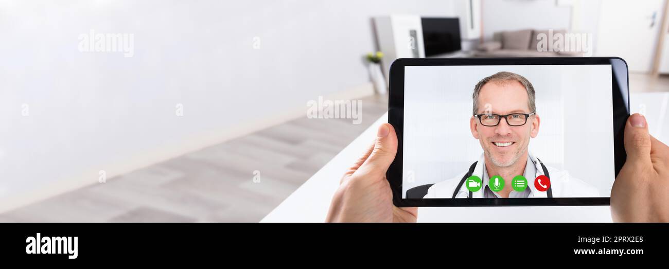 Webcam conferencing hi-res stock photography and images - Alamy