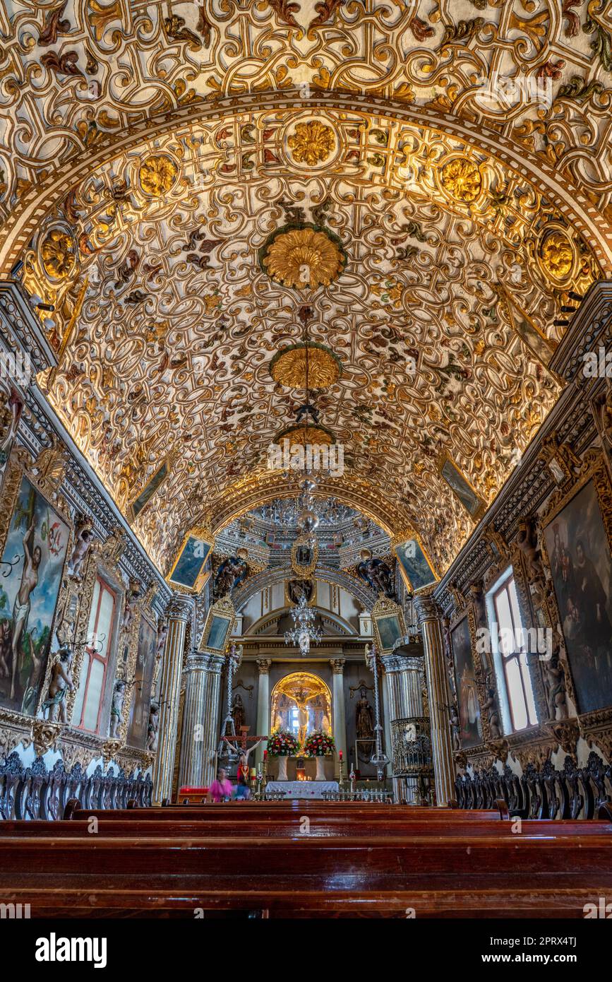The ornate baroque Chapel of the Senor de Tlacolula, Church of the ...