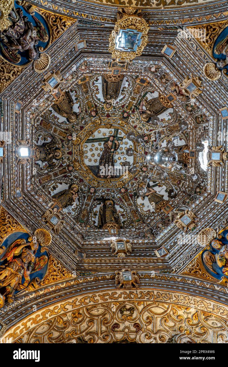 The ceiling of the ornate baroque Chapel of the Senor de Tlacolula ...