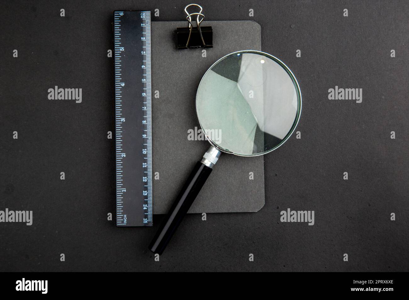 Lupa and ruler hi-res stock photography and images - Alamy