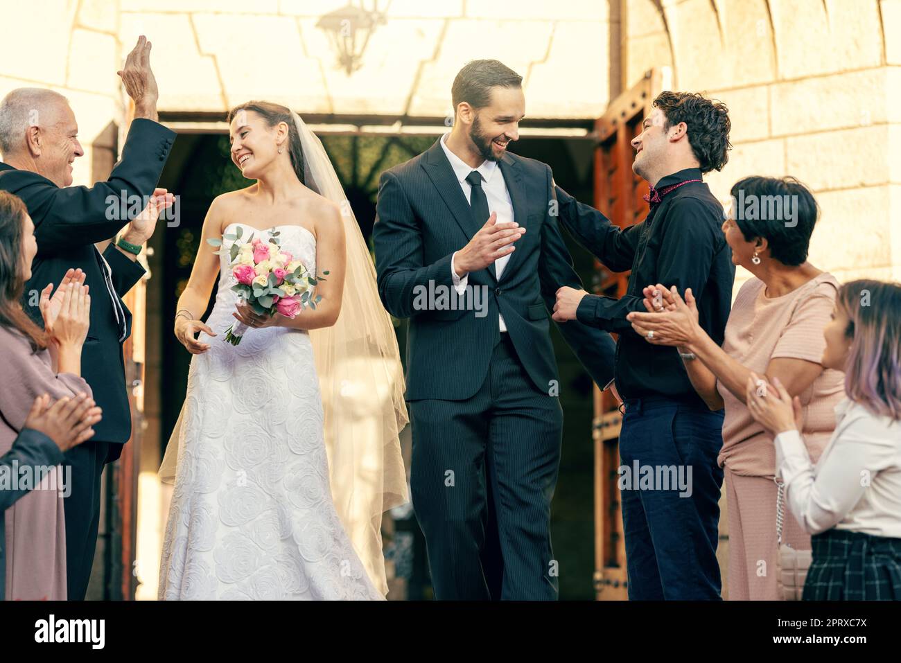 Lady clapping outside hi-res stock photography and images - Alamy