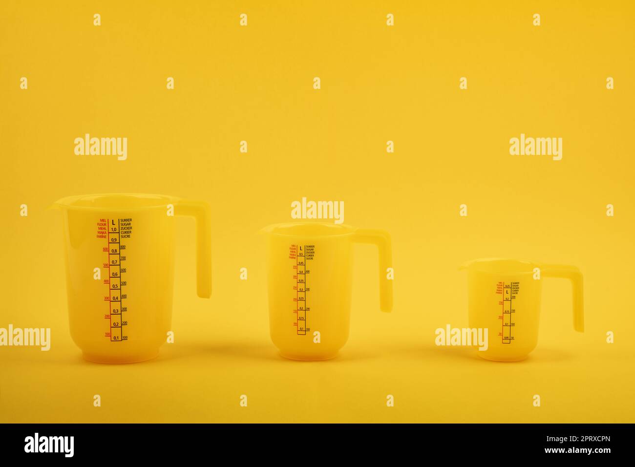 Measure cups hi-res stock photography and images - Alamy