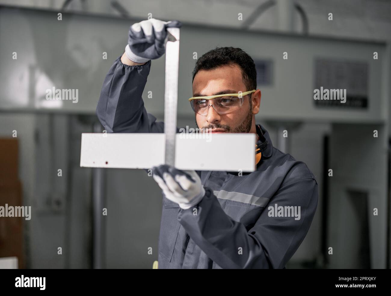 Wood turners measure and calculate the right size of workpiece ...