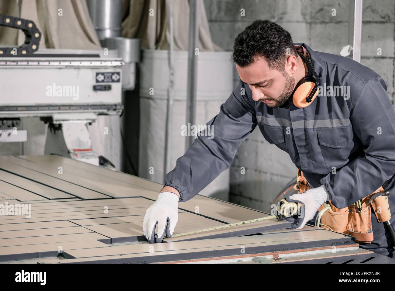 Wood turners measure and calculate the right size of workpiece ...