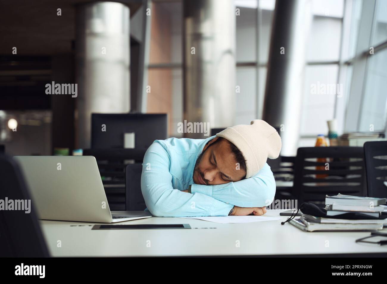 Sleeping workman hi-res stock photography and images - Alamy