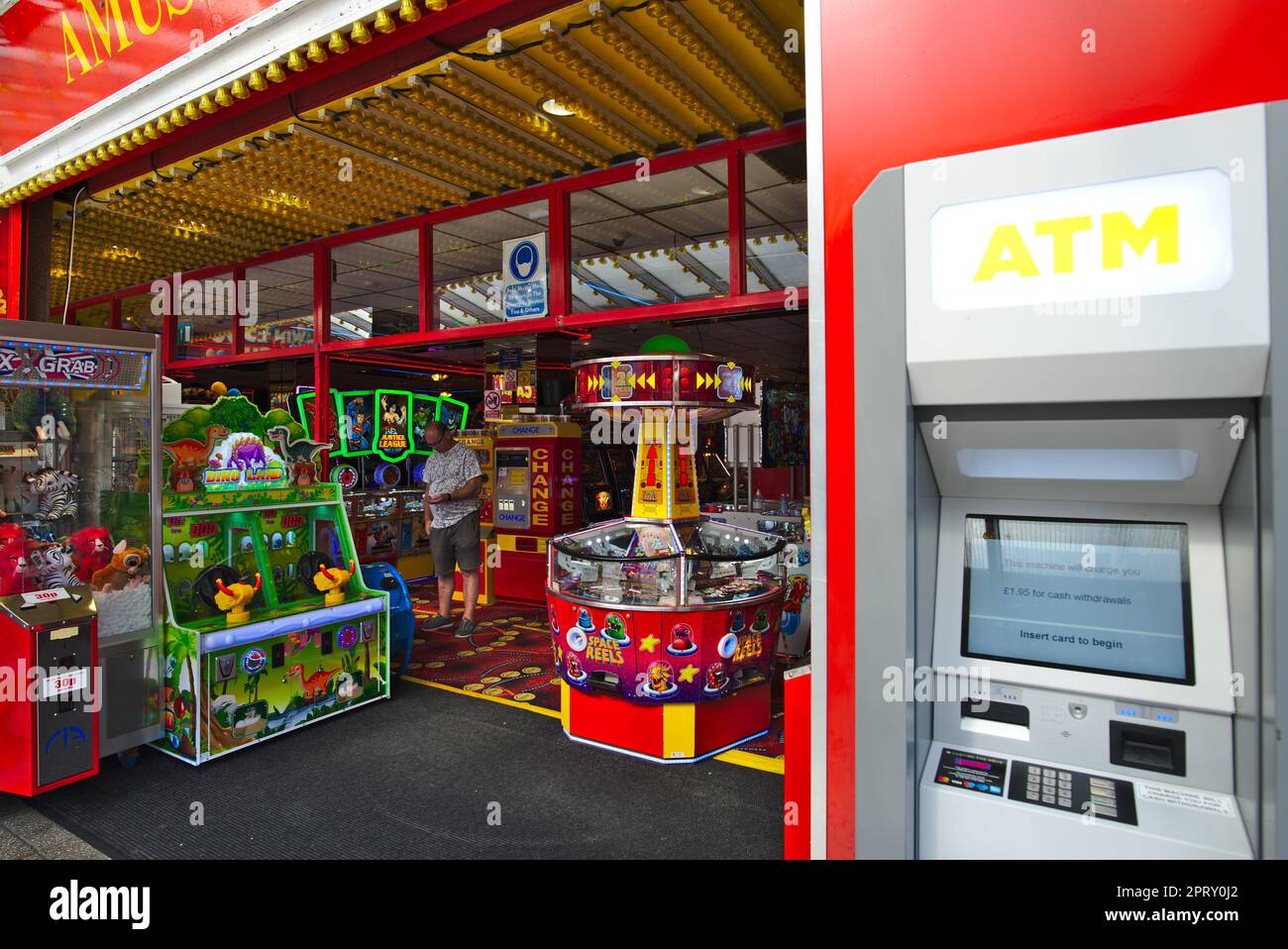 Seaside amusements arcade. Paignton, Devon, UK Stock Photo - Alamy