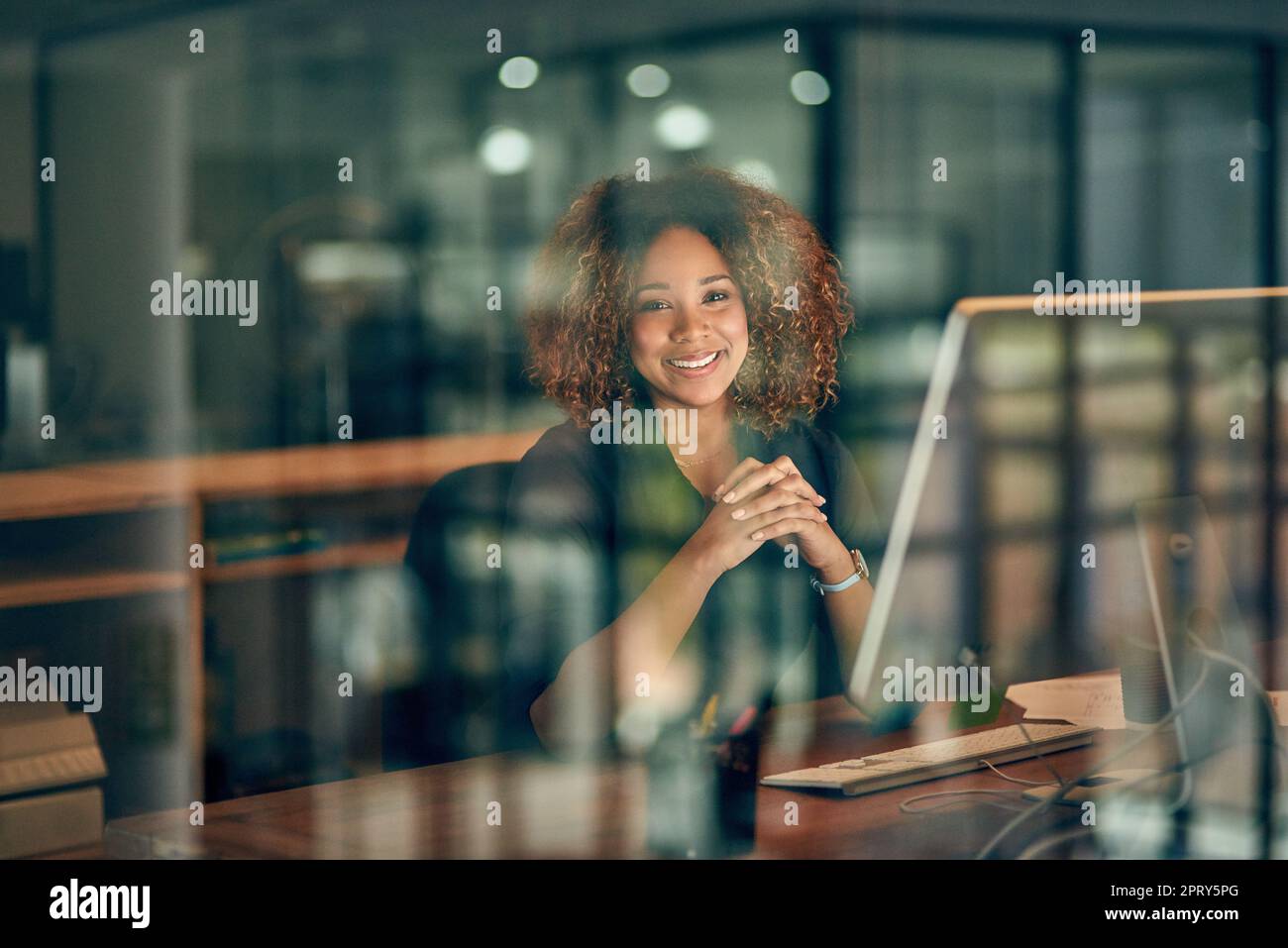 Clocking into work hi-res stock photography and images - Alamy