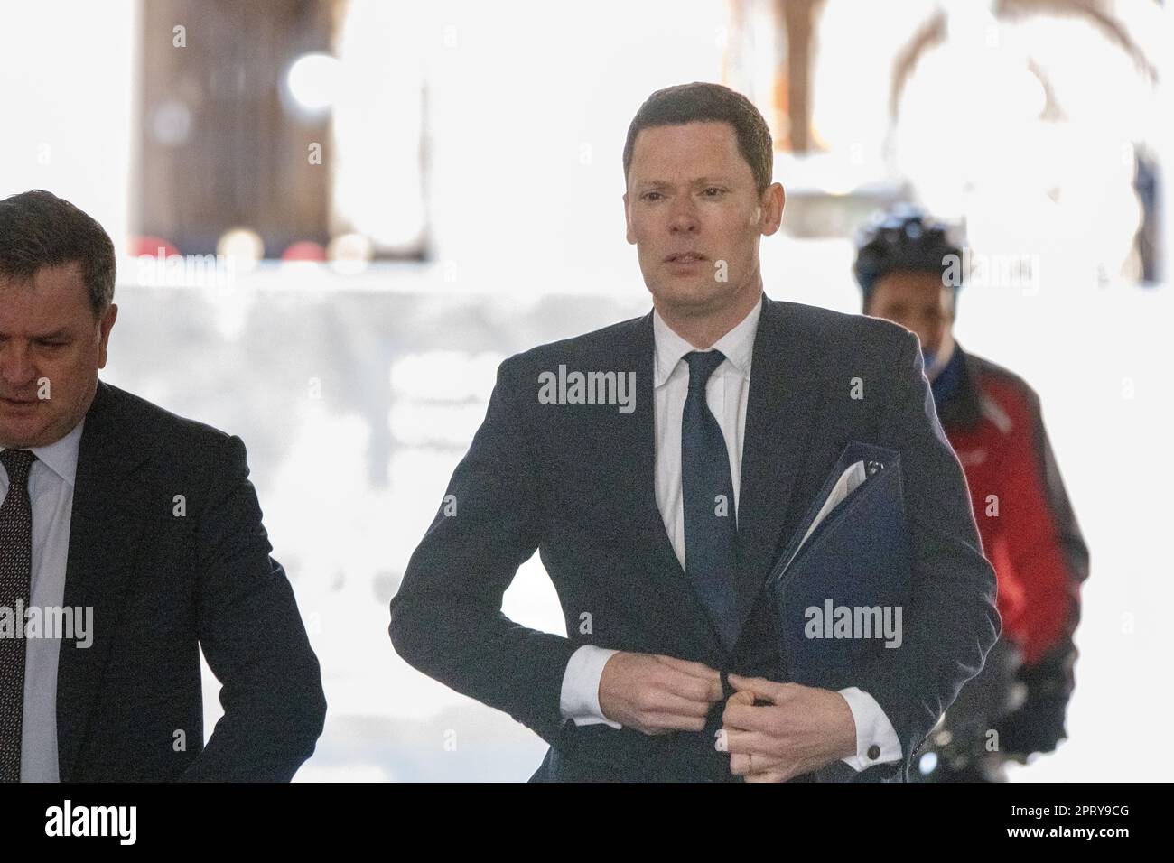 Downing street alex chalk hi-res stock photography and images - Alamy