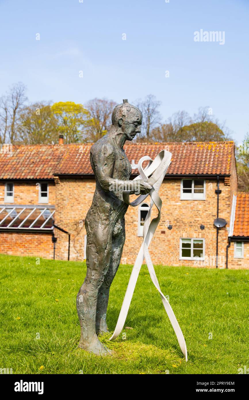 "Searching" bronze statue on the green, Capital of the Wolds. Louth ...