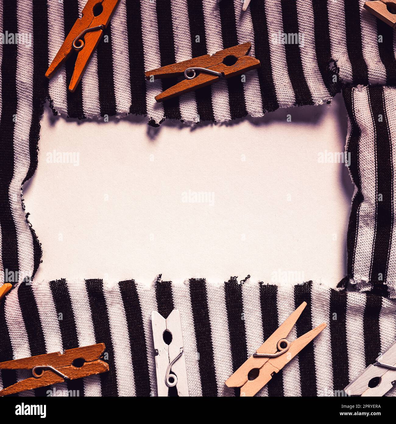 Colorful Wallpaper Image, Shatter Effect Design, Geometric Pattern ...