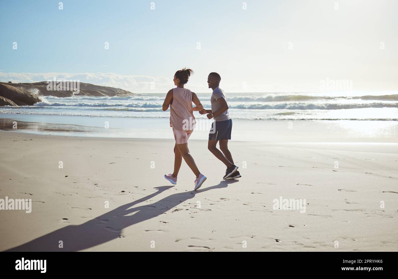 Running tra hi-res stock photography and images - Alamy