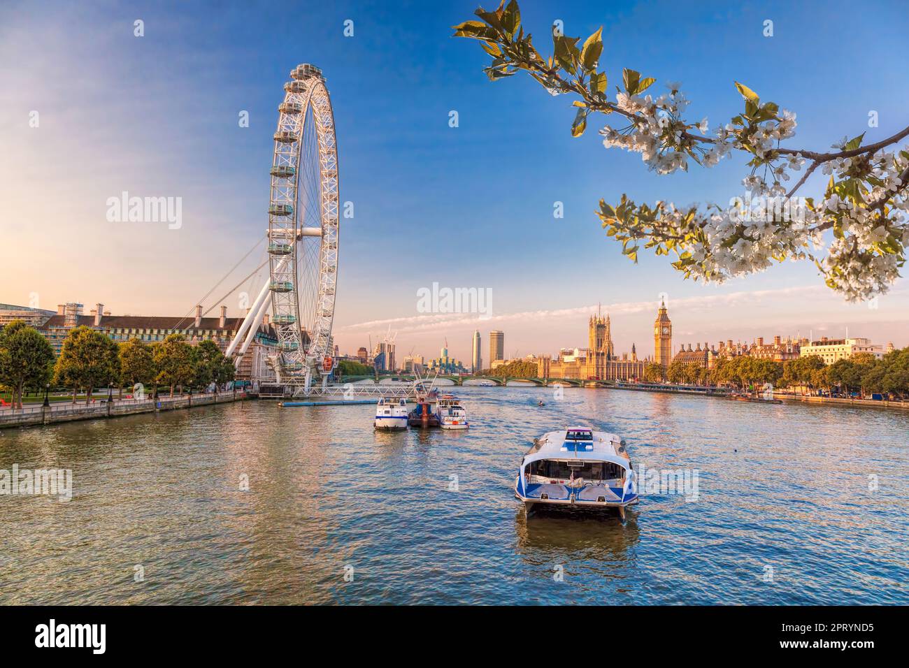 Sunrise with Big Ben, Palace of Westminster, London Eye, Westminster ...