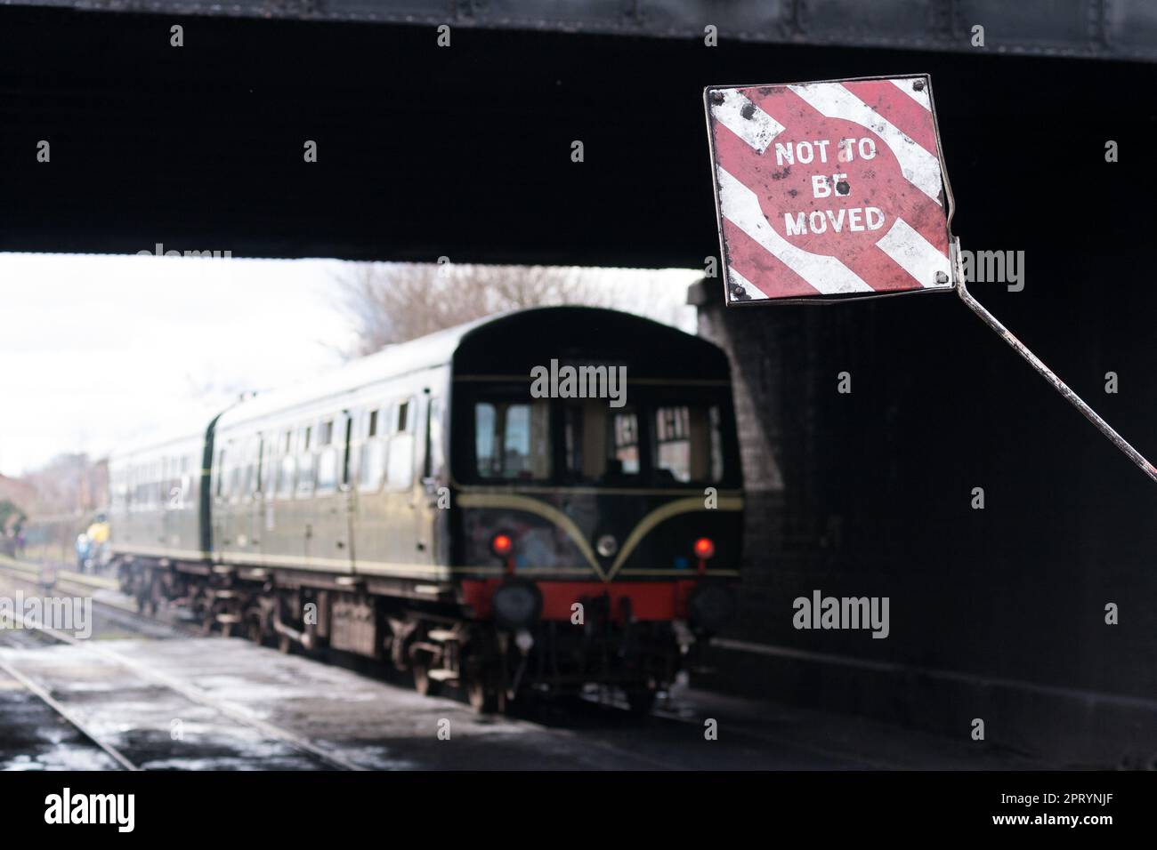 Not to be moved sign Stock Photo - Alamy