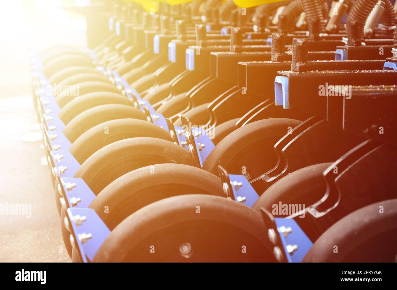 Row of wheels hi-res stock photography and images - Alamy