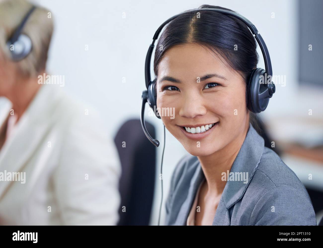 Male employee helping woman customer hi-res stock photography and ...