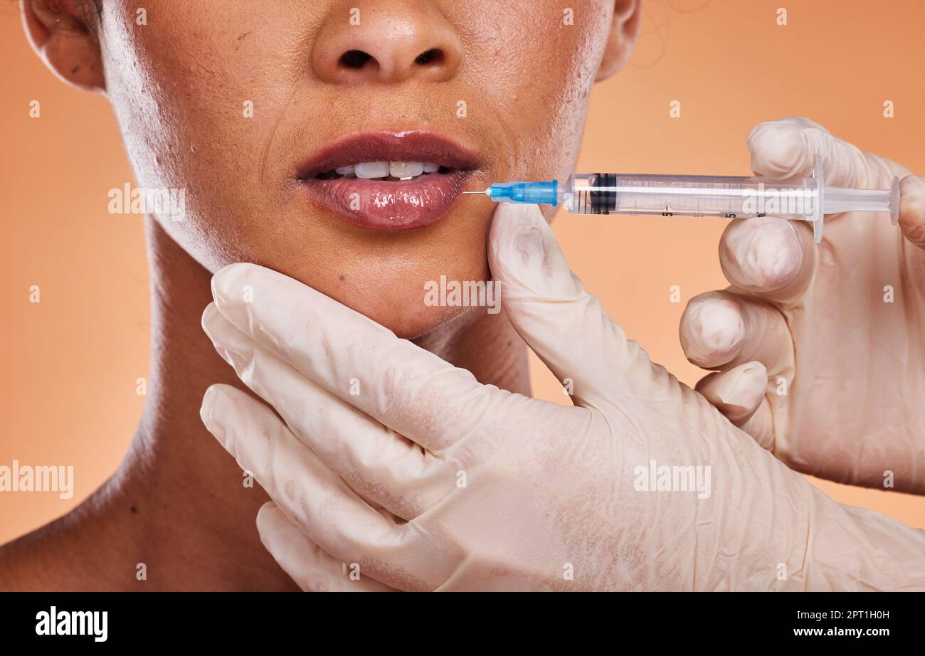 Cosmetic expert hi-res stock photography and images - Alamy