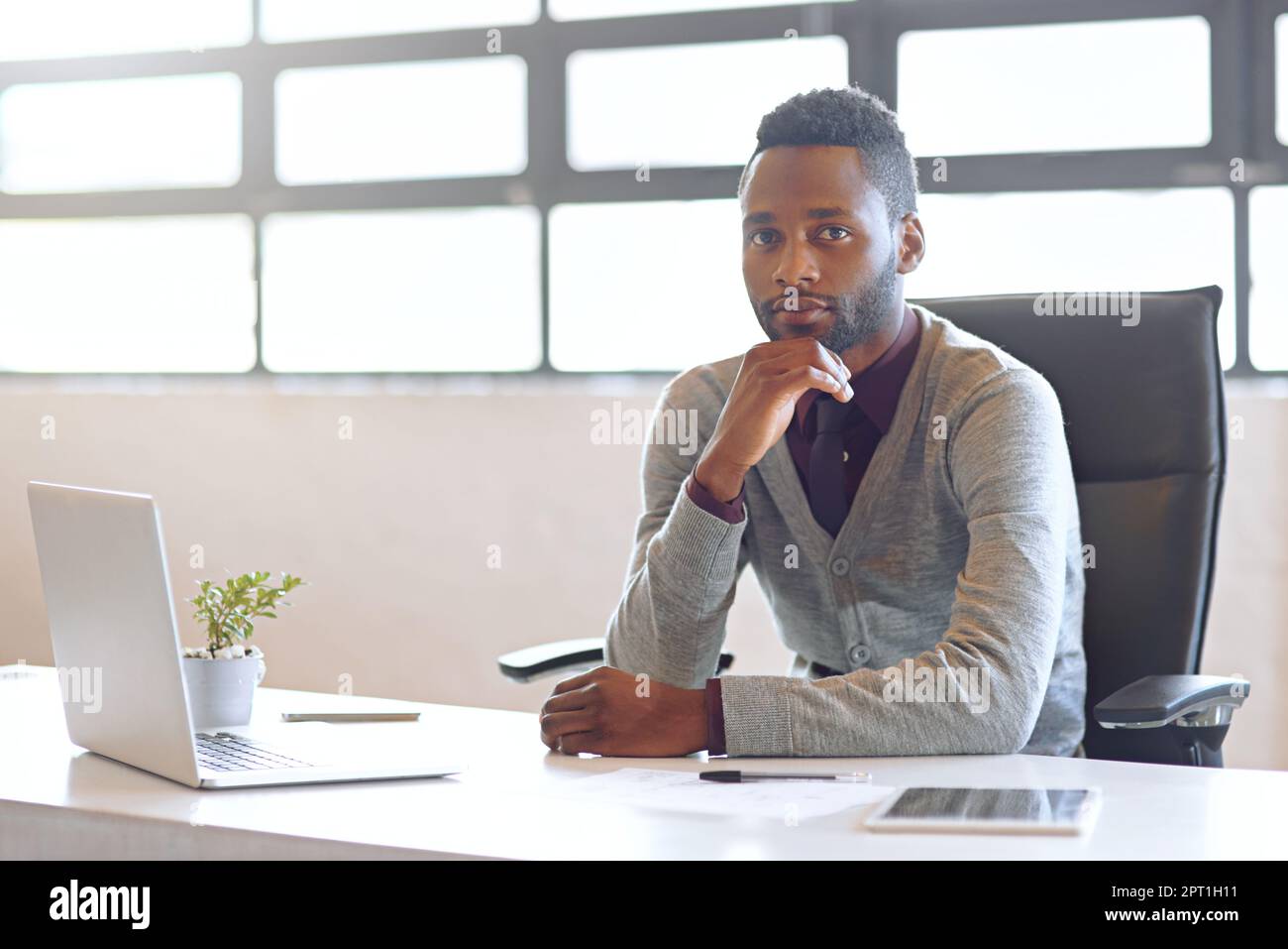 Settle for anything hi-res stock photography and images - Alamy