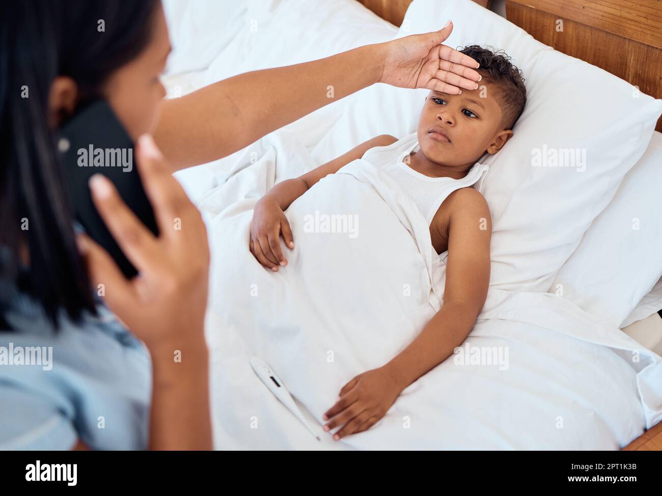 First aid children hi-res stock photography and images - Alamy