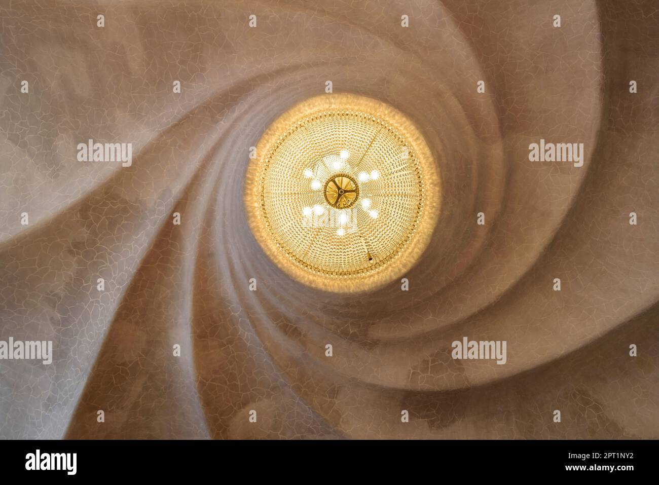 Casa batllo techo hi-res stock photography and images - Alamy