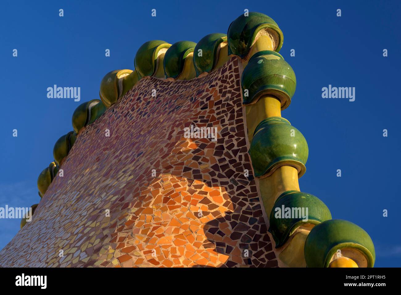 Dragon's thorn crest decorating the roof of Casa Batlló designed by ...