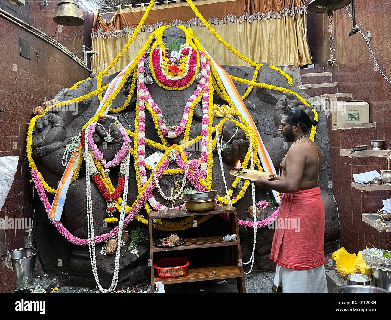 Sri Dodda Ganapathy Temple : Dodda Ganesha Temple is situated in ...