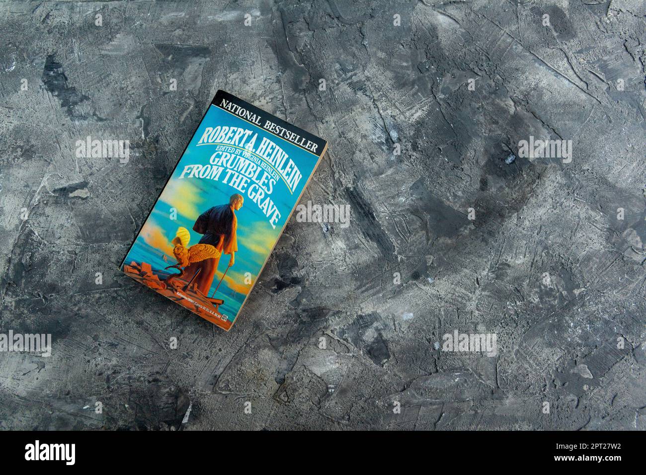 Robert heinlein book hi-res stock photography and images - Alamy