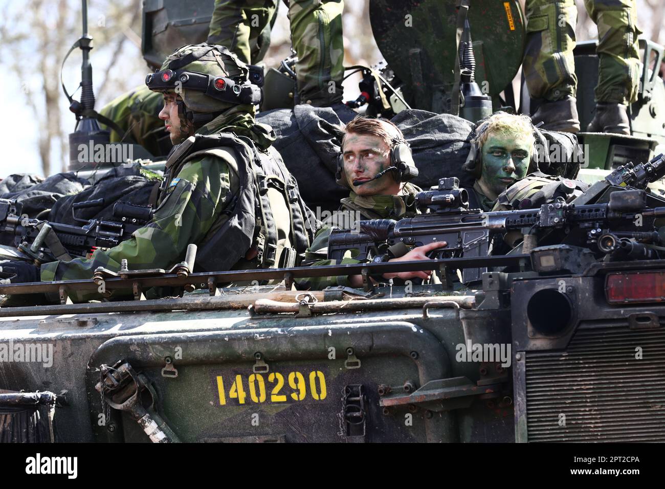 Swedish soldiers on Combat Vehicle 90 (CV90), In Swedish: Stridsfordon ...