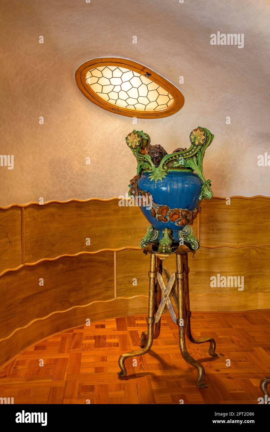 Ceramic vase designed by Antoni Gaudí and located in the lobby of the ...